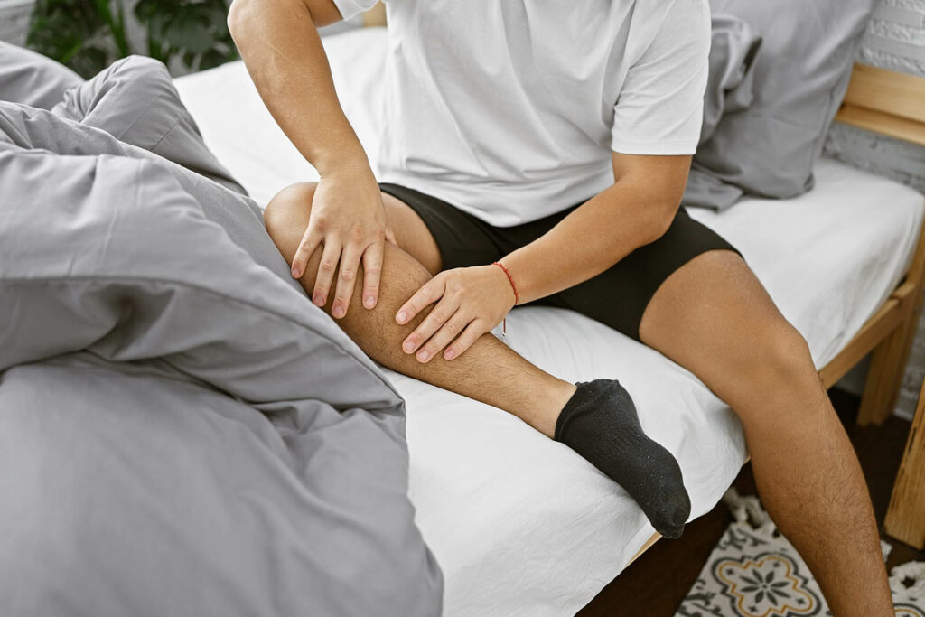 Exploring Restless Leg Syndrome: Causes & Treatments